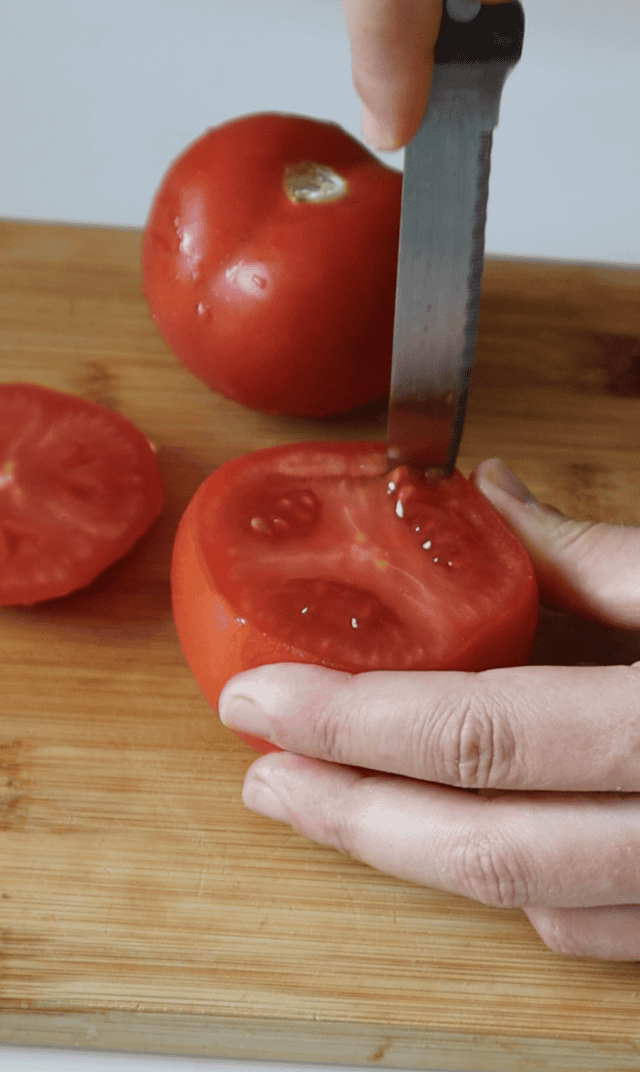 How to Make Italian Stuffed Tomatoes - Pomodori Con Riso • Recipes and ...