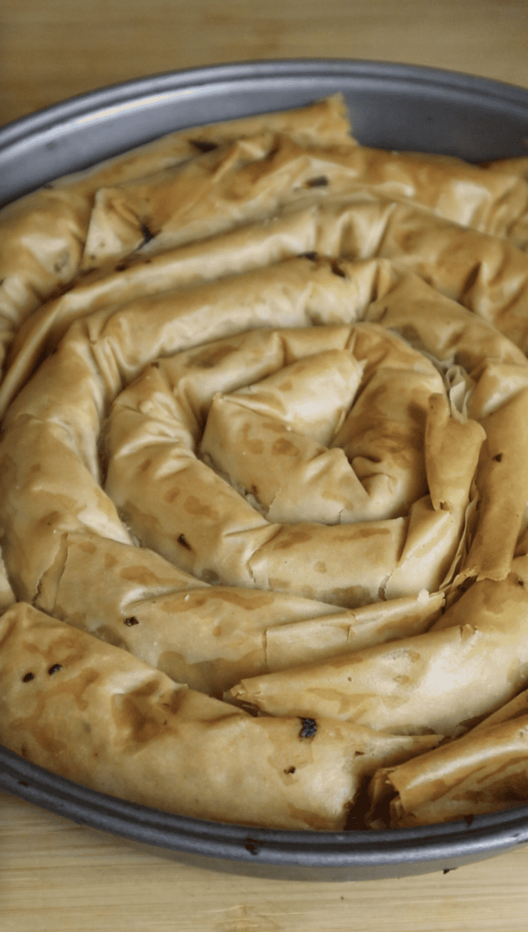 Bulgarian Tikvenik - Pumpkin Filo Pastry Pie