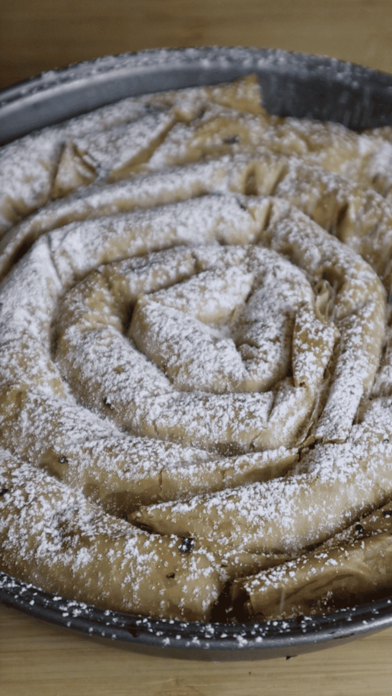 Bulgarian Tikvenik - Pumpkin Filo Pastry Pie