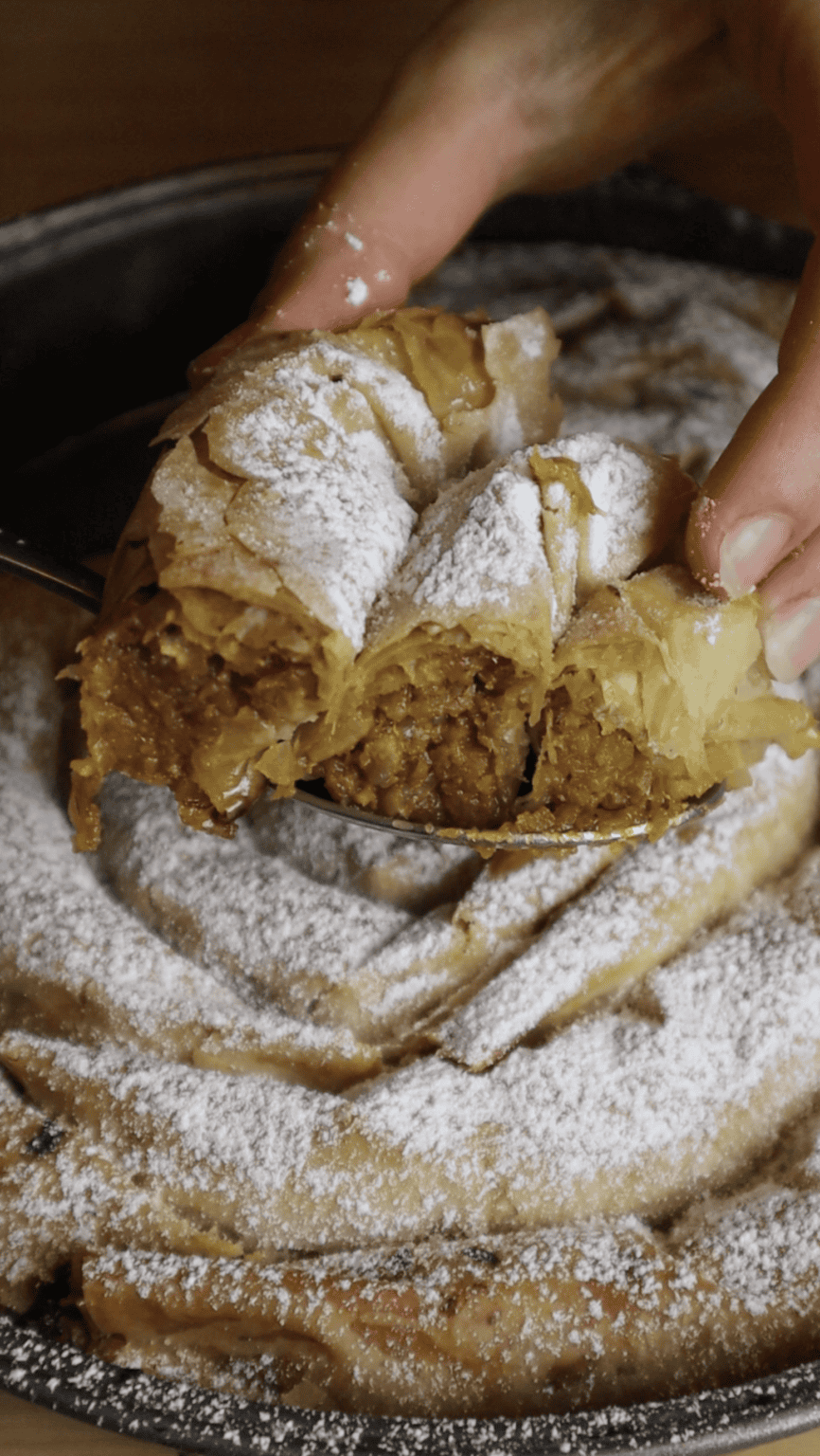 Bulgarian Tikvenik - Pumpkin Filo Pastry Pie