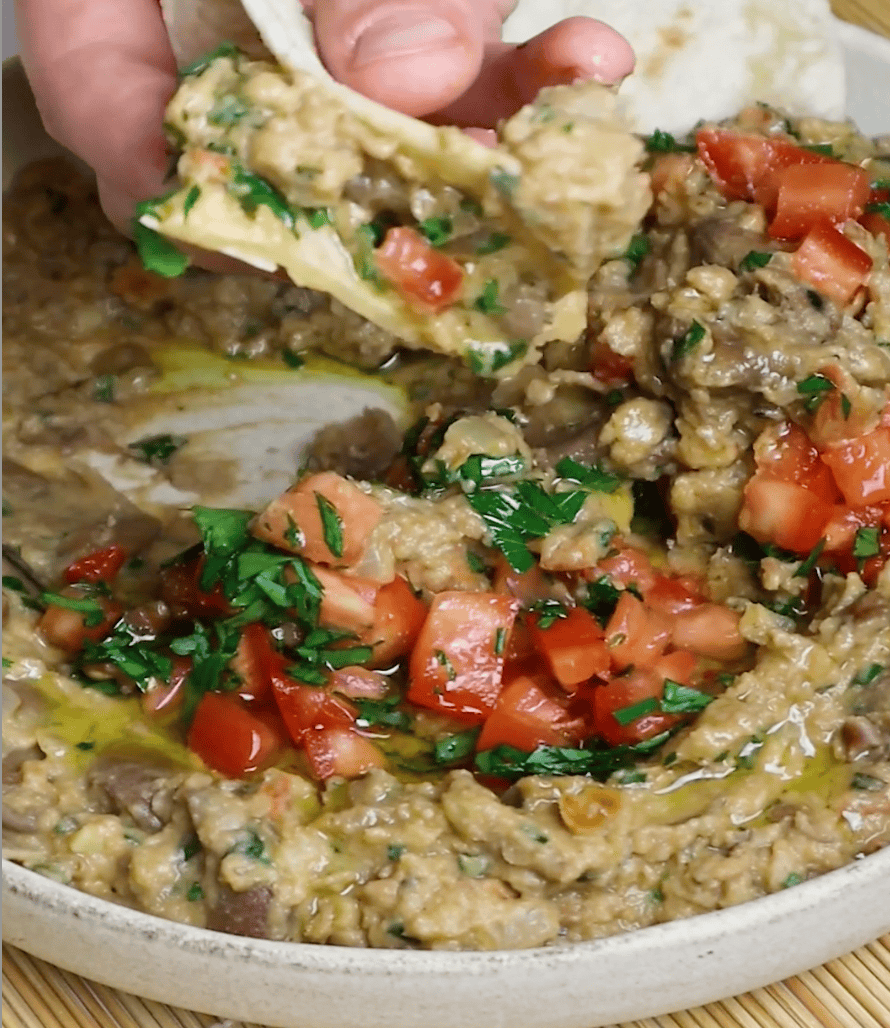The Best Middle Eastern Fava Bean Dip - Ful Medames • Recipes and Places