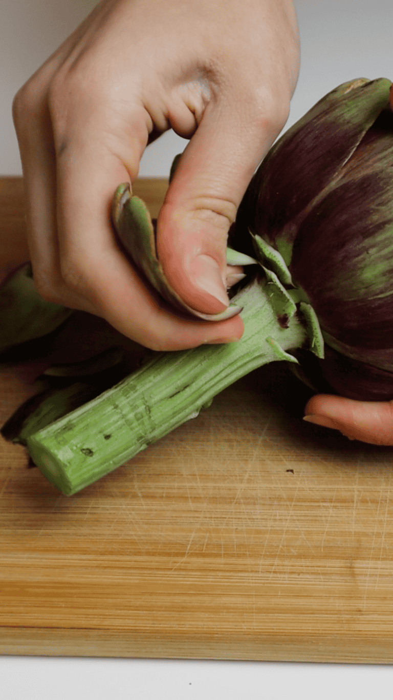 Carciofi Alla Romana Recipe: Braised Stuffed Artichokes • Recipes and ...