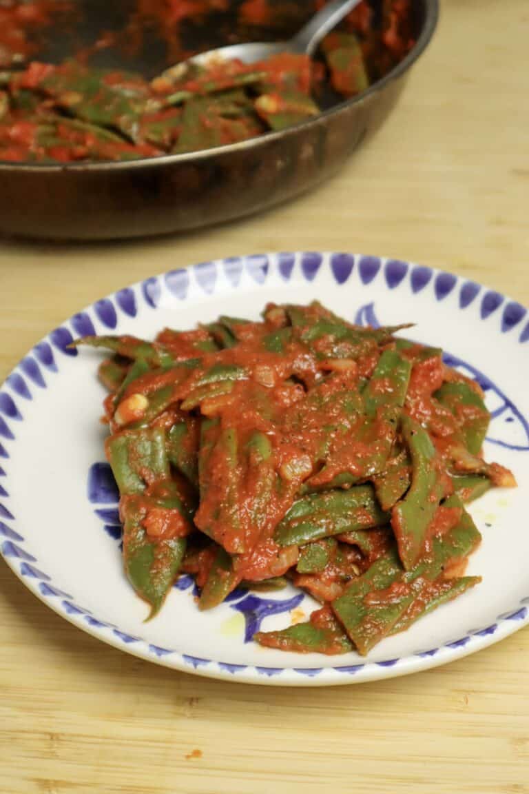 Easy Romano Beans Recipe With Tomato Sauce